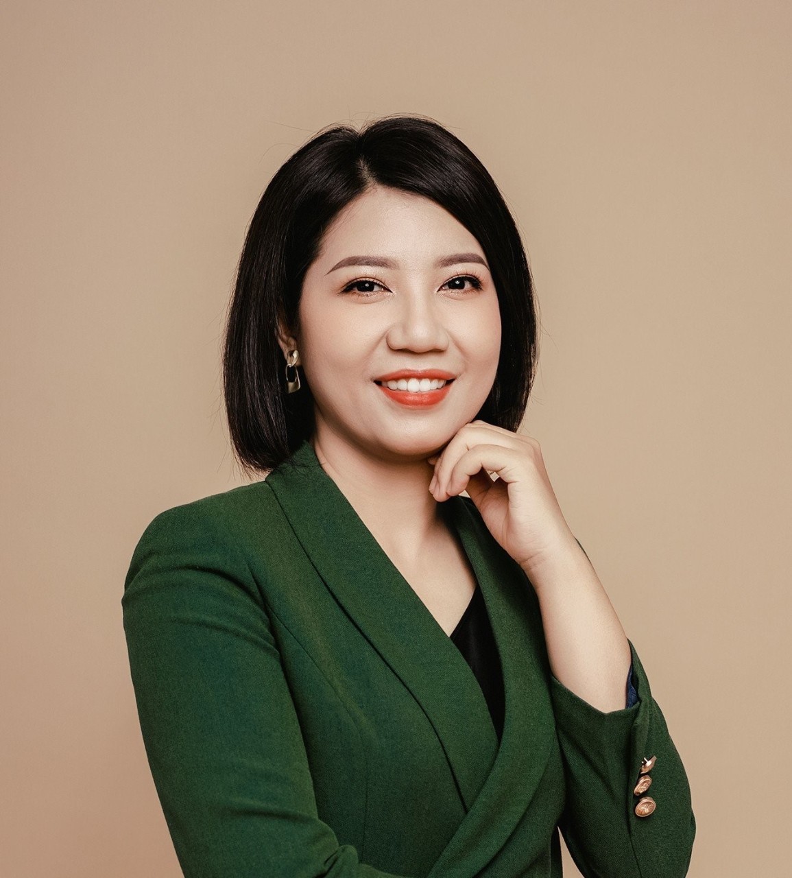 Trần Thị Huyền | Manulife